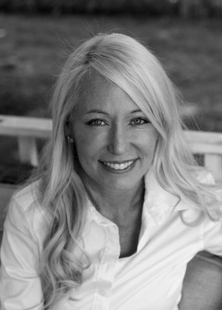 Valentine PR | Elizabeth O’Roark